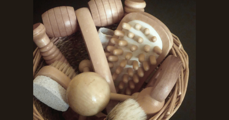 How Massage Rollers Aid Muscle Recovery and Improve Flexibility